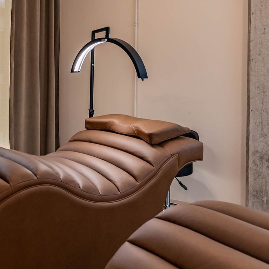 Custom Ergonomic Beauty Beds | Used by Lash, Brow, PMU, Spa Artists