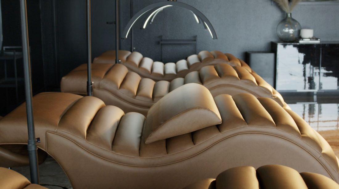 Custom Ergonomic Beauty Beds | Used by Lash, Brow, PMU, Spa Artists