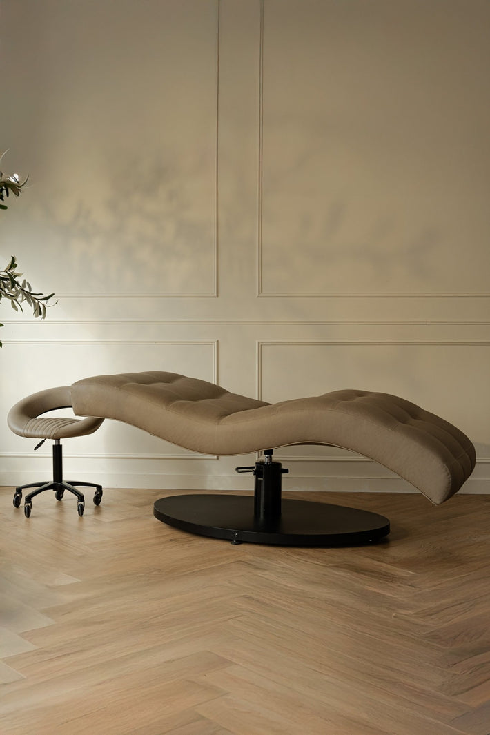 Plush and Oak Reviews - Cece Brows - Edda Bed in Nude