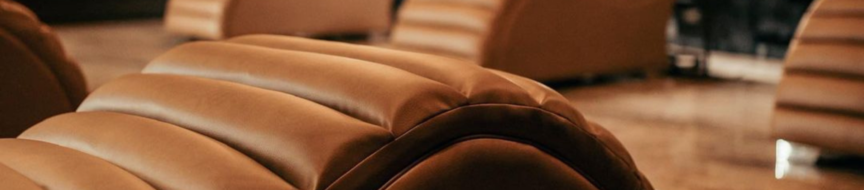 Custom Ergonomic Beauty Beds | Used by Lash, Brow, PMU, Spa Artists